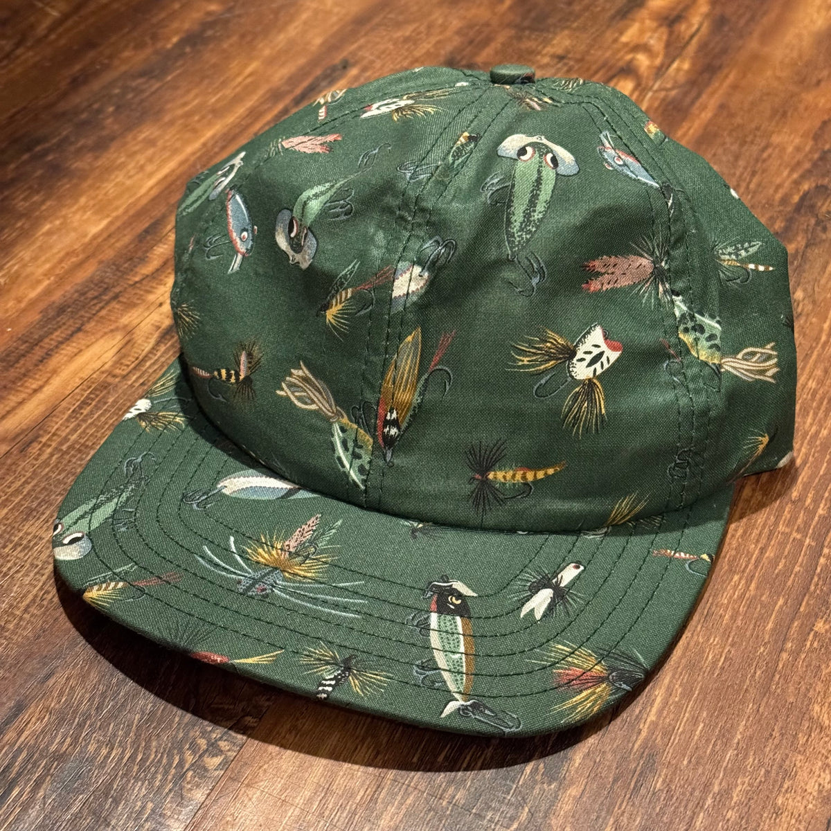 Fishing Lure Hat – Camoretro