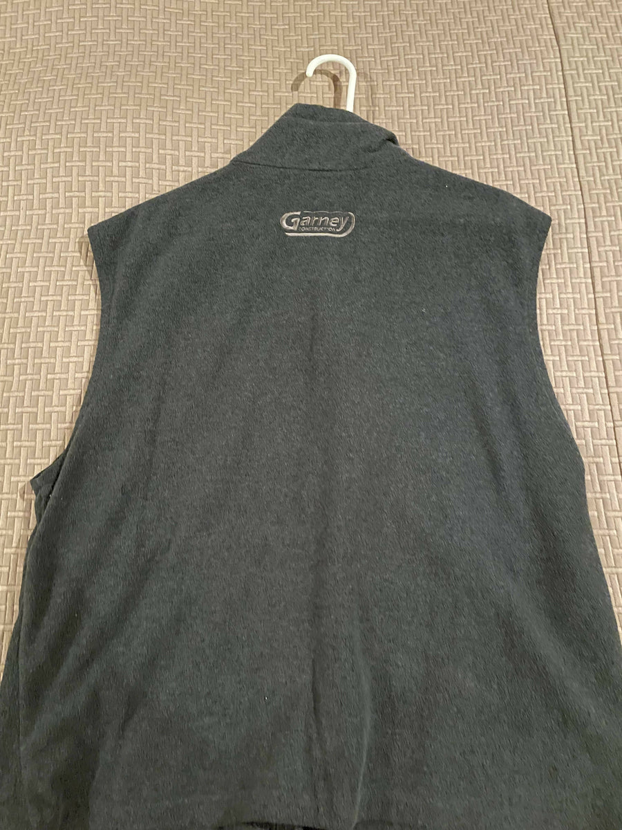 Columbia Fleece Vest w/ Garney Construction Logo on back – Camoretro