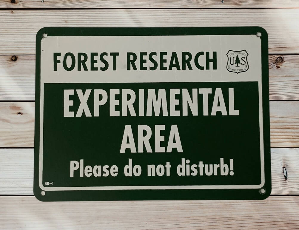 U.S. Forest Service Research Sign – Camoretro