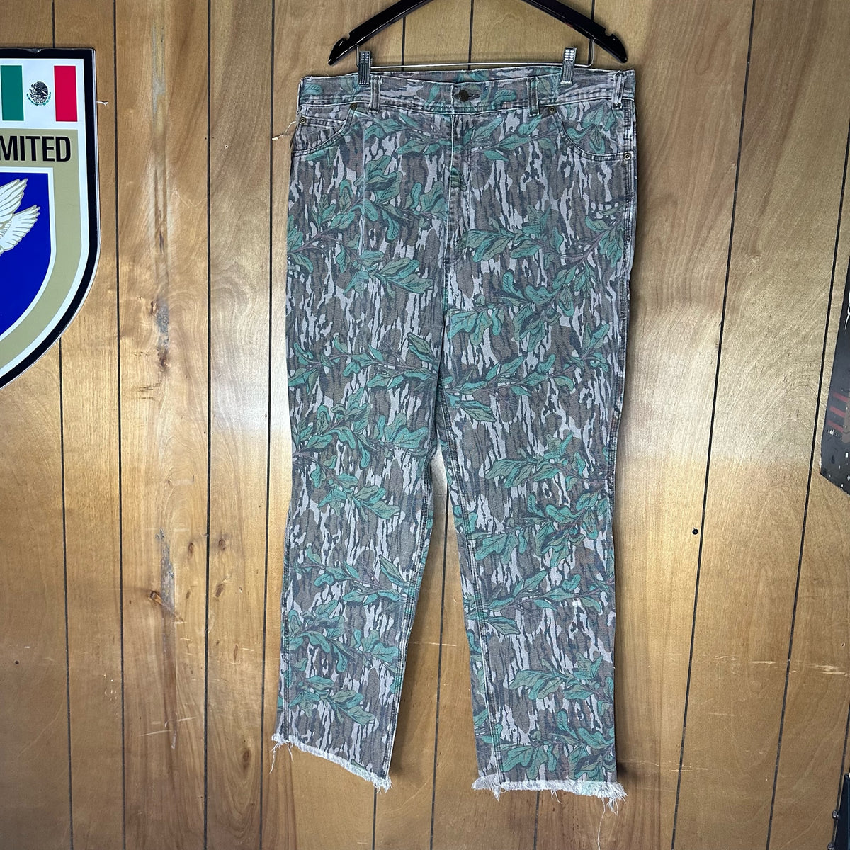Mossy Oak Greenleaf Denim Pants (XXL)🇺🇸 – Camoretro